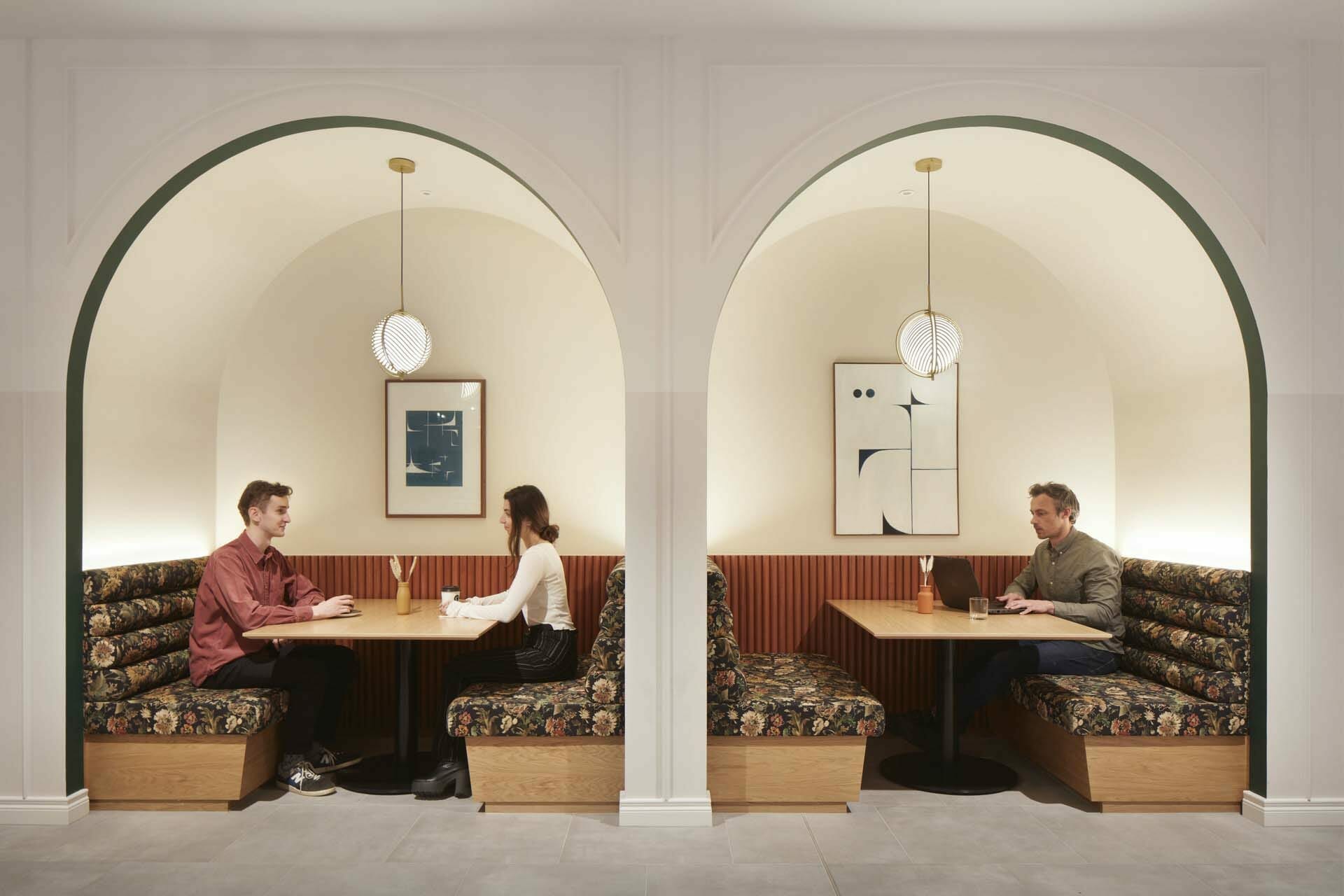 Elevated Experiences: 6 London Offices that Have Mastered the Art of ...